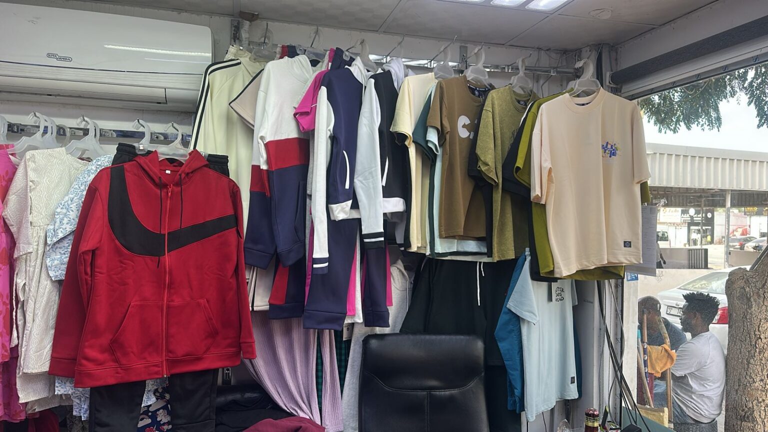 Garments Manufacturer in UAE | Jahangir Ready Made Garments